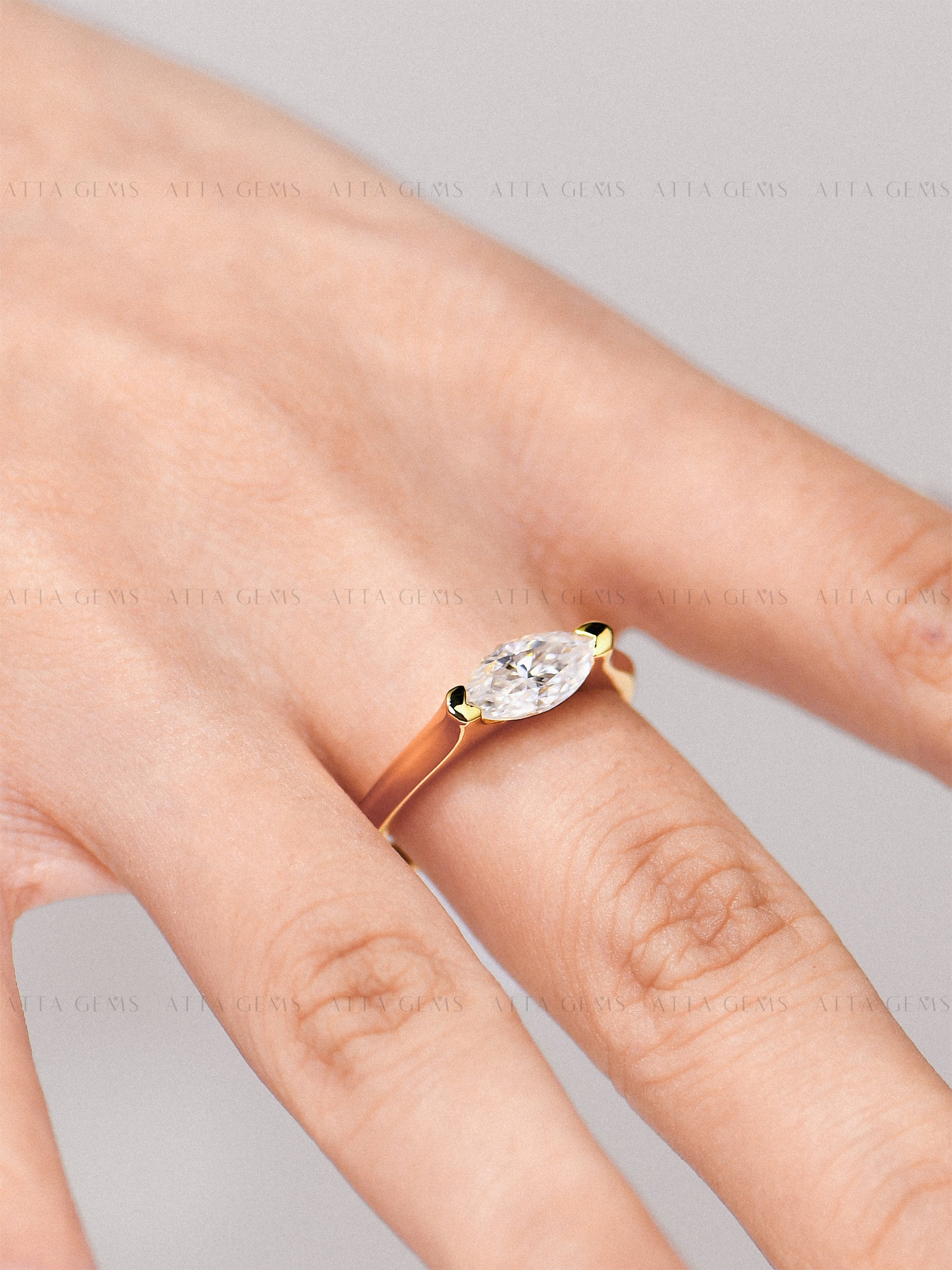 The Guide to Ring Adjusters: Everything You Need to Know – Atta Jewelry